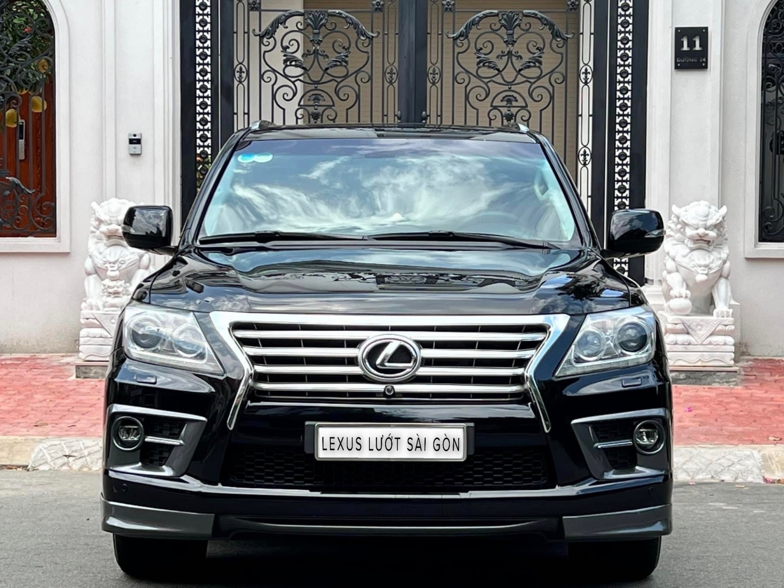 LEXUS LX 570 2008